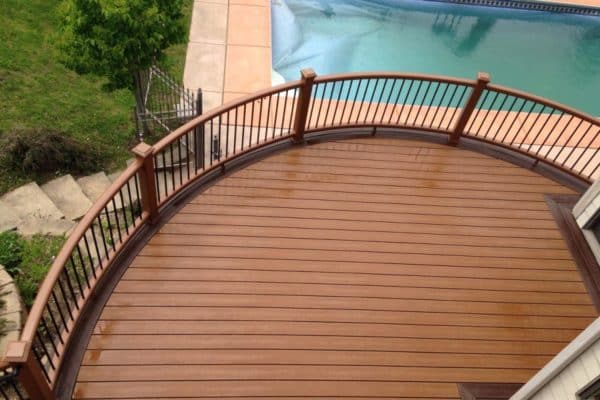 Grayslake Trex® Transcend Tree House and Vintage Lantern Custom Curve ...