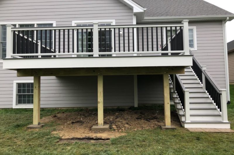 Trex® Transcend Deck and Cocktail Railings Barrington - Rock Solid ...