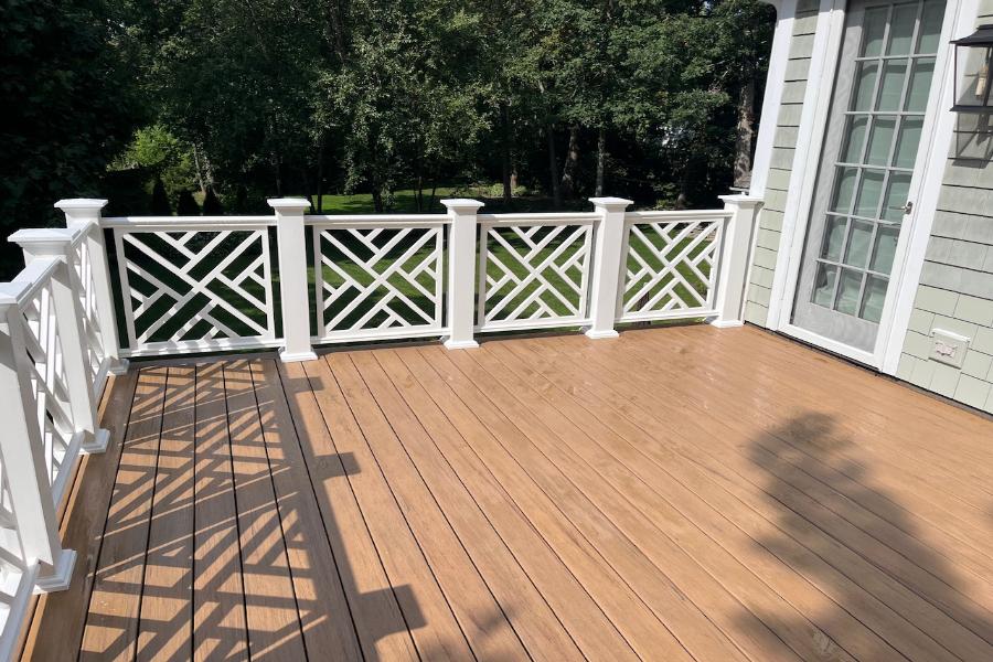Timbertech® Reserve Antique leather with Timbertech® Pinnacle Railings ...
