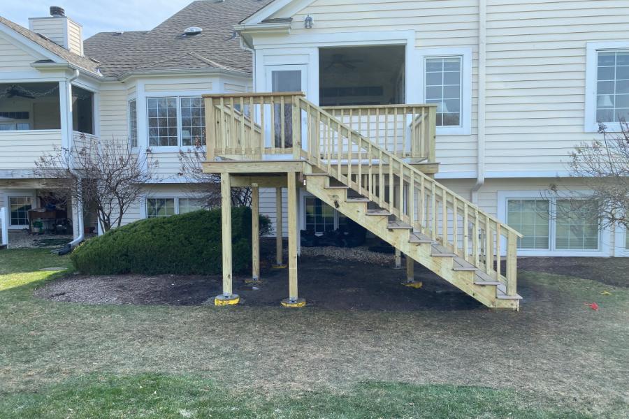 Trex® Deck in Rope Swing with Treated Lumber Railings Crystal Lake ...